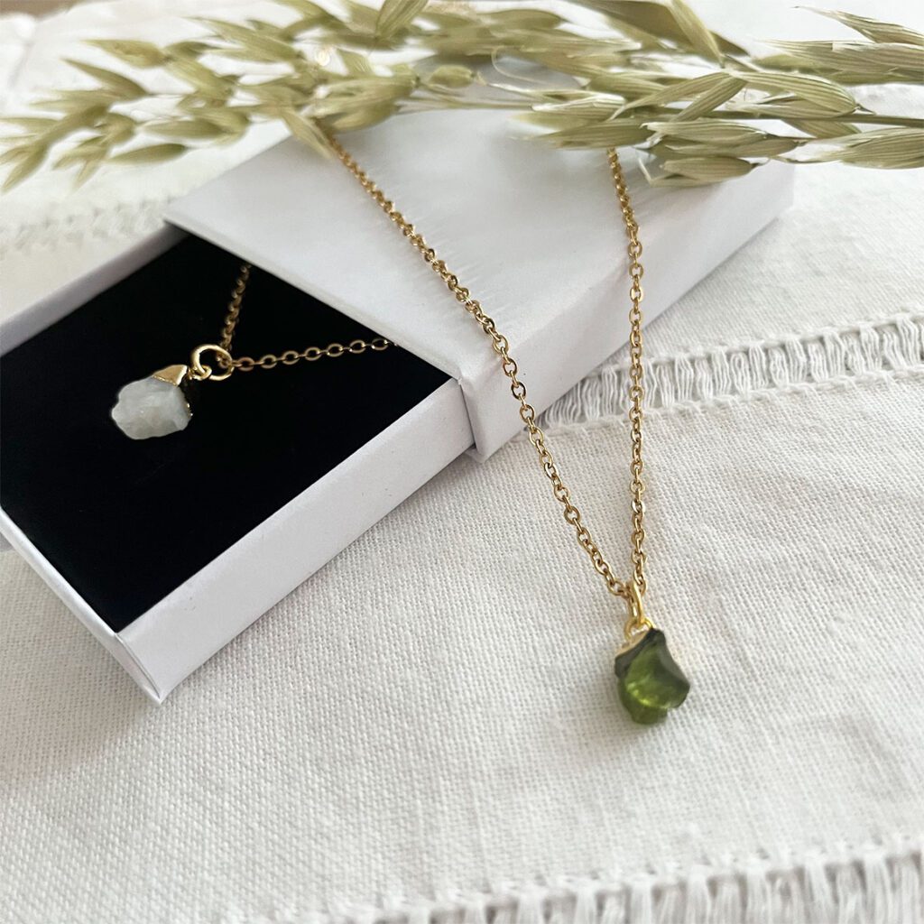 Ketting met geboorte edelsteen - My Little Buddha